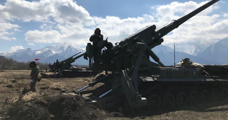 Six nouveaux canons Caesar français « en route » vers l’Ukraine ...